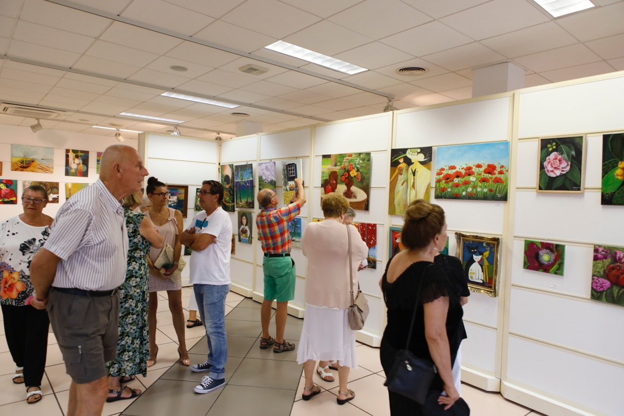 Barbara Beekman expone en la Casa de Cultura de l'Alfàs - Ayuntamiento ...